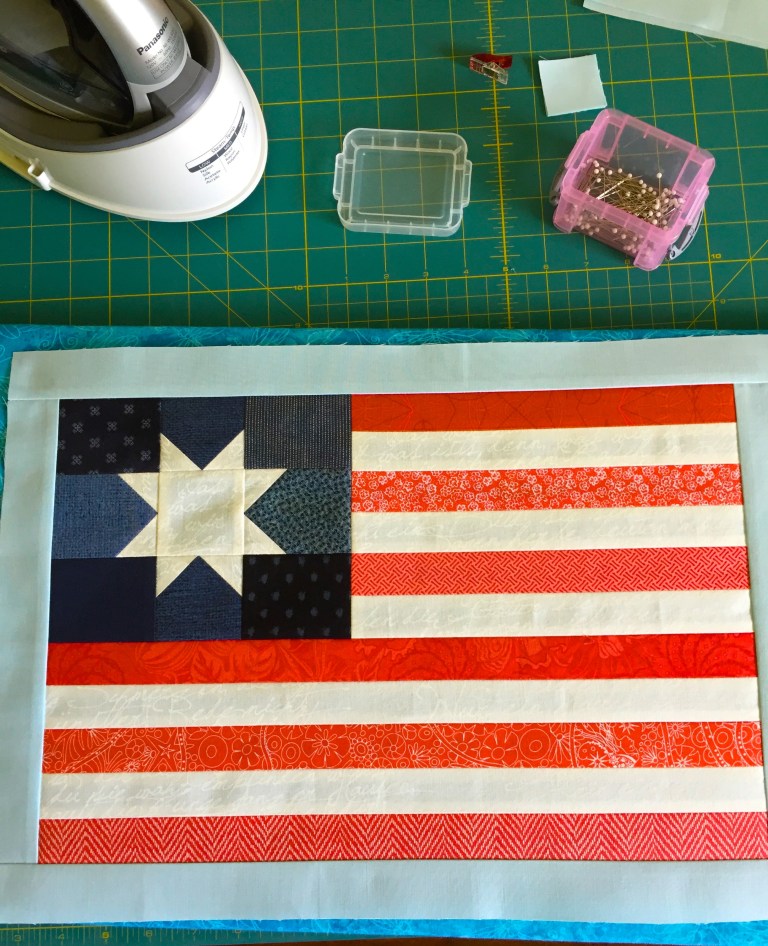 Patriotic Flag Mini Quilt – Monday Morning Designs