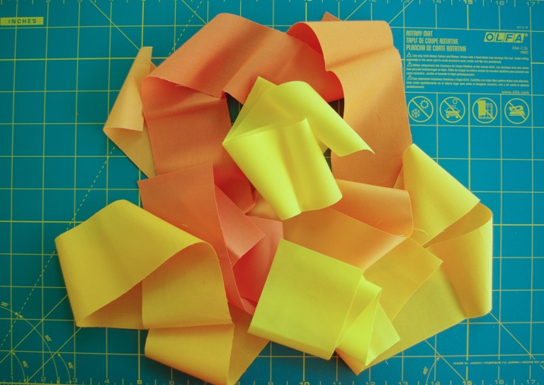 How to Make Scrappy Binding – Monday Morning Designs