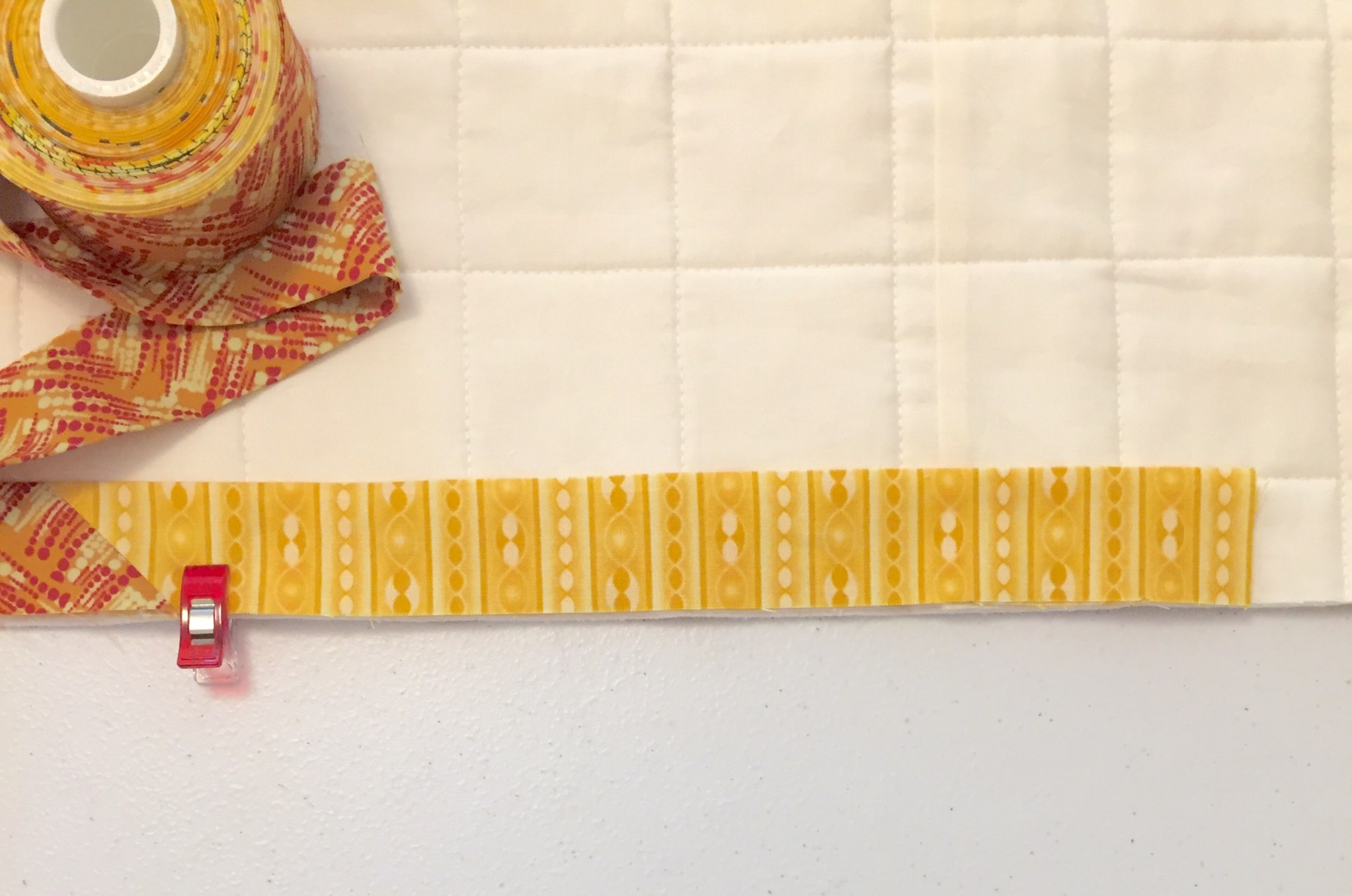 How to Machine Bind Your Quilt – Monday Morning Designs