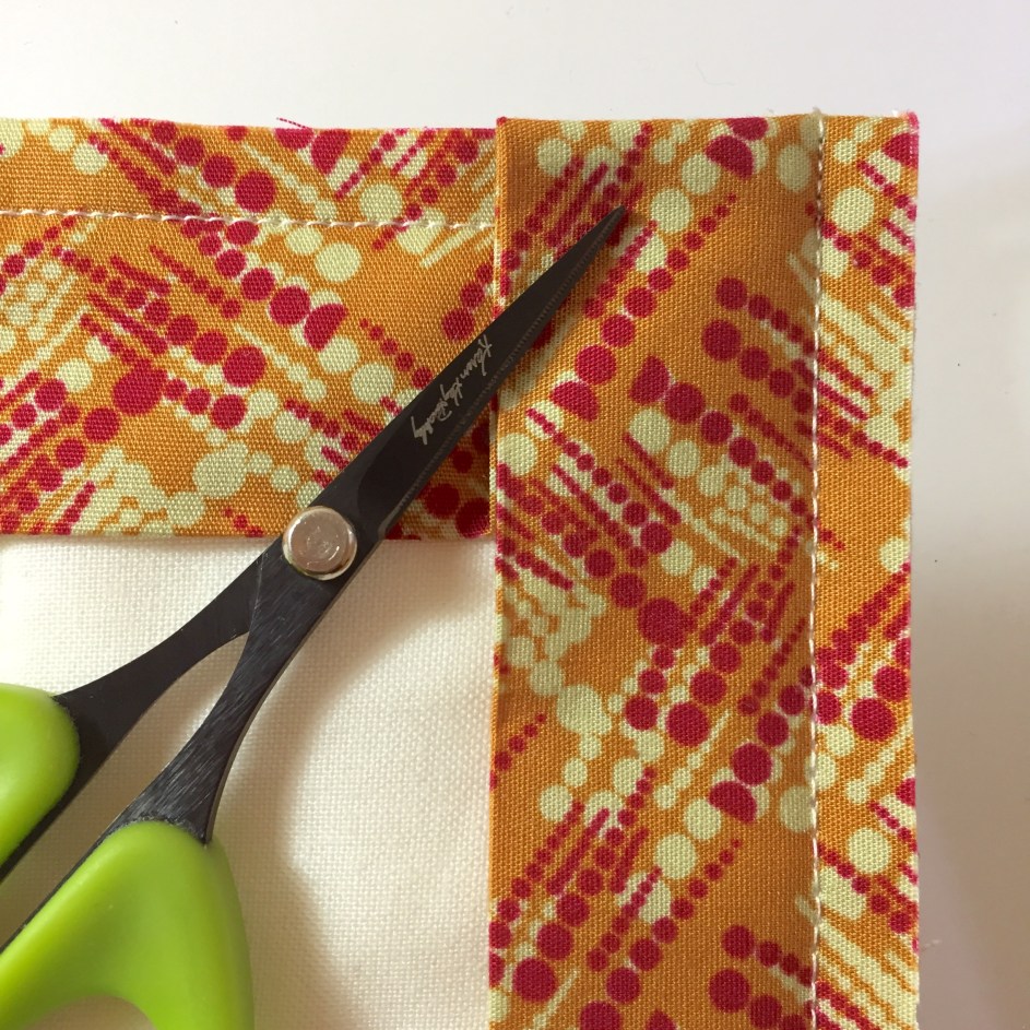 How to Machine Bind Your Quilt – Monday Morning Designs