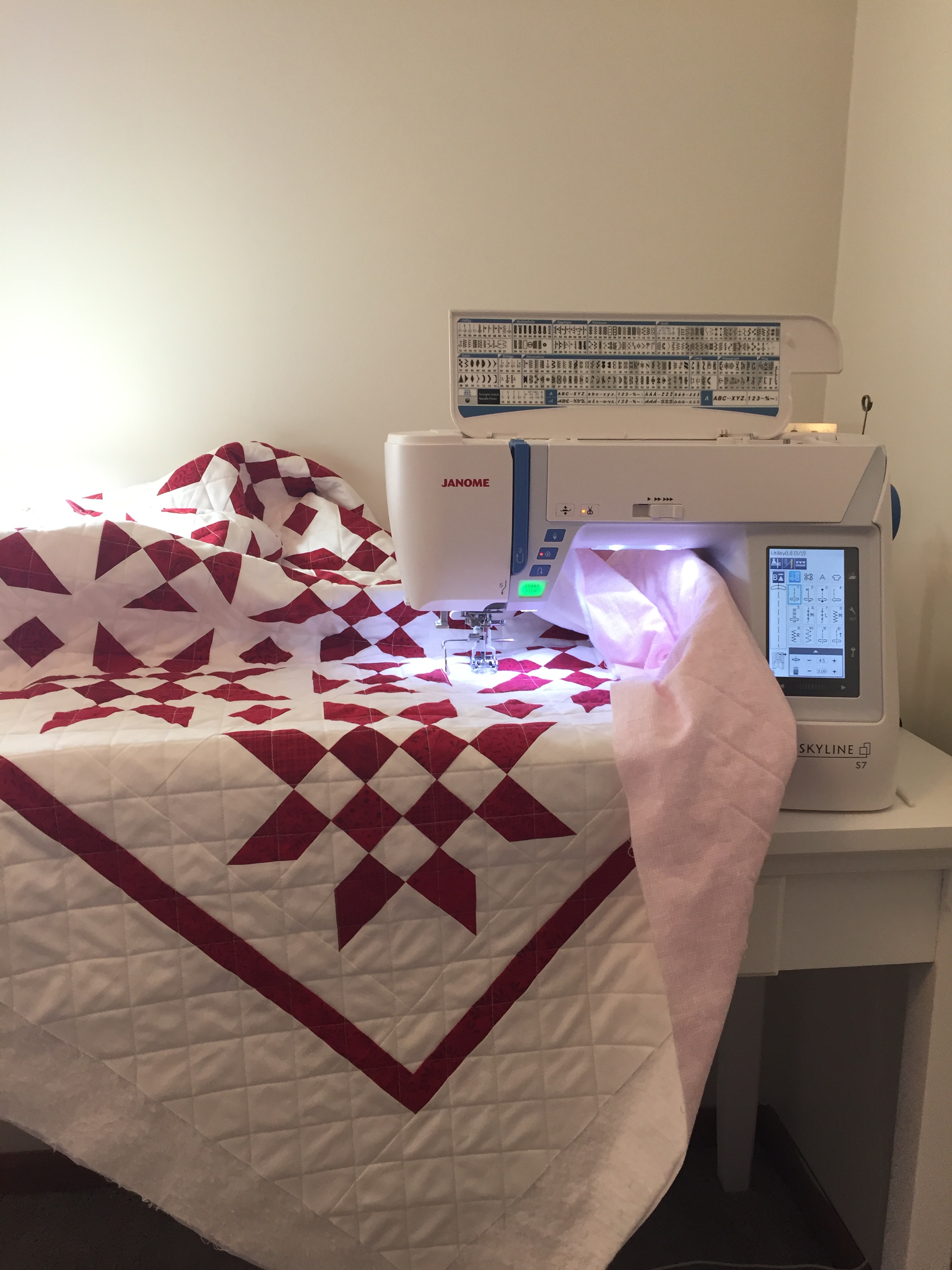 Making a Traditional Red and White Quilt – Monday Morning Designs