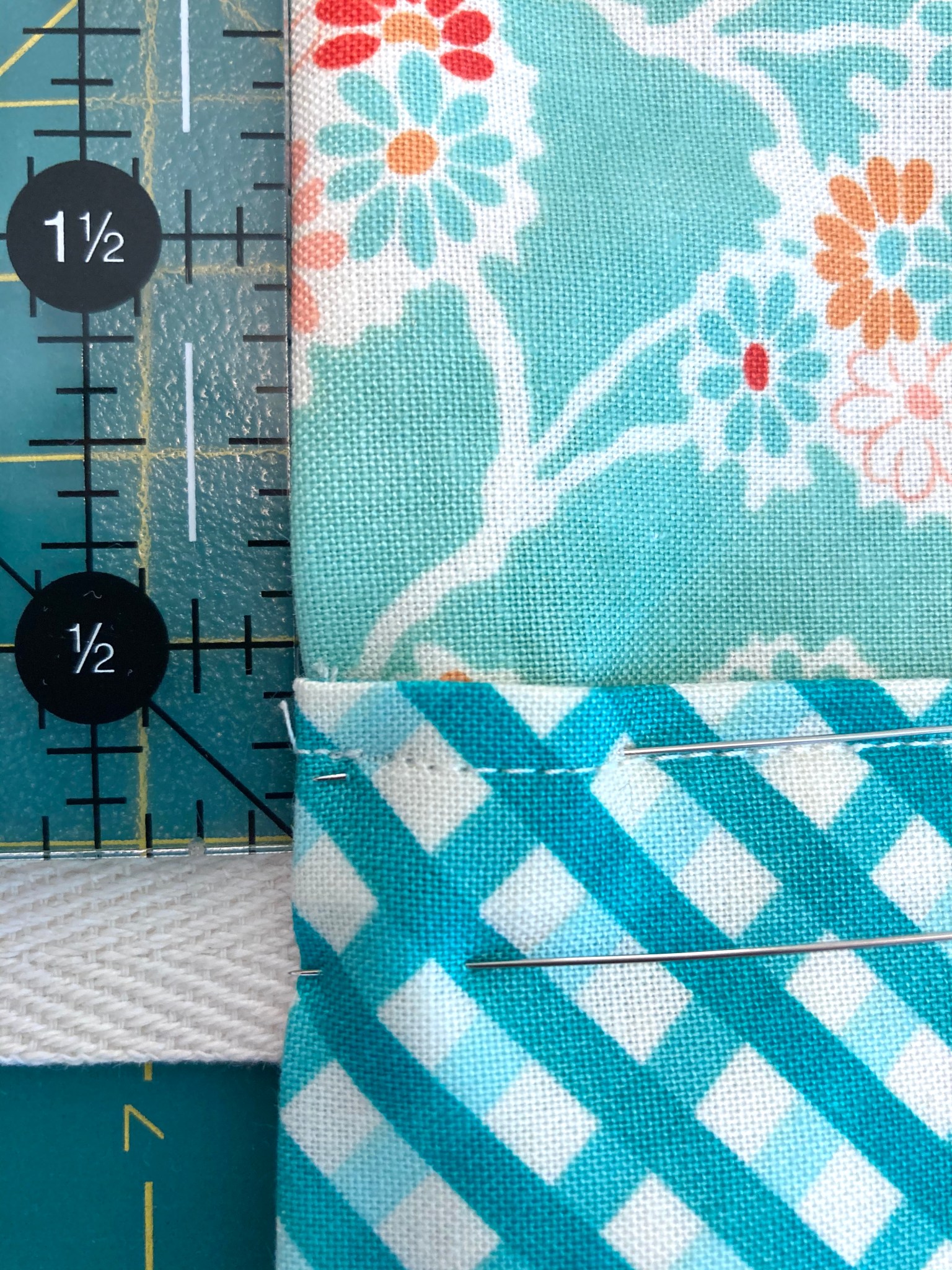 Fabric Utensil Wrap Tutorial – Monday Morning Designs